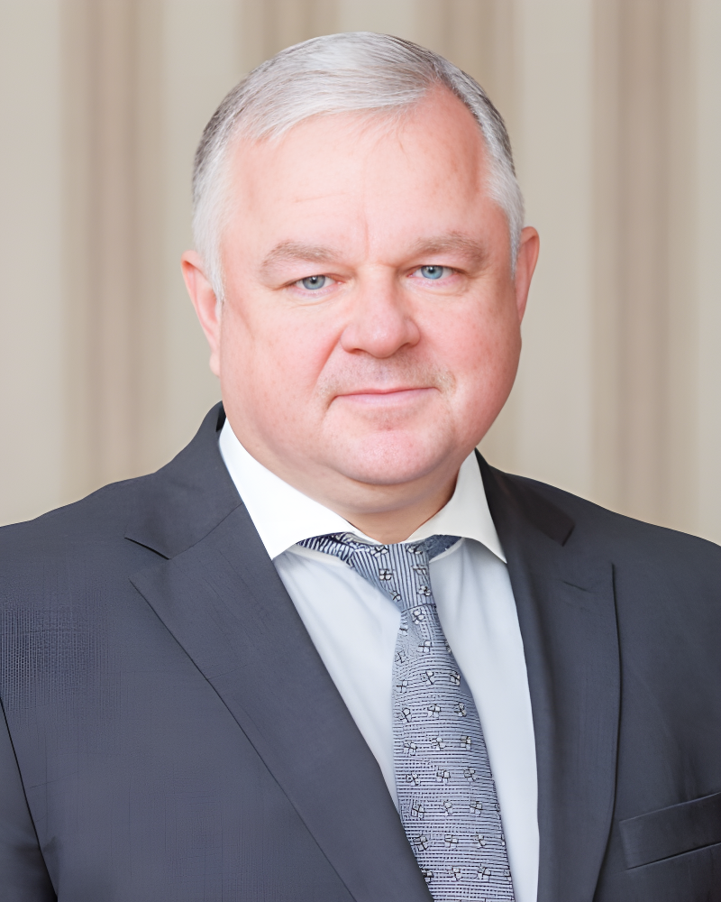 Иванинский Олег Иванович 🤵 Биография и факты